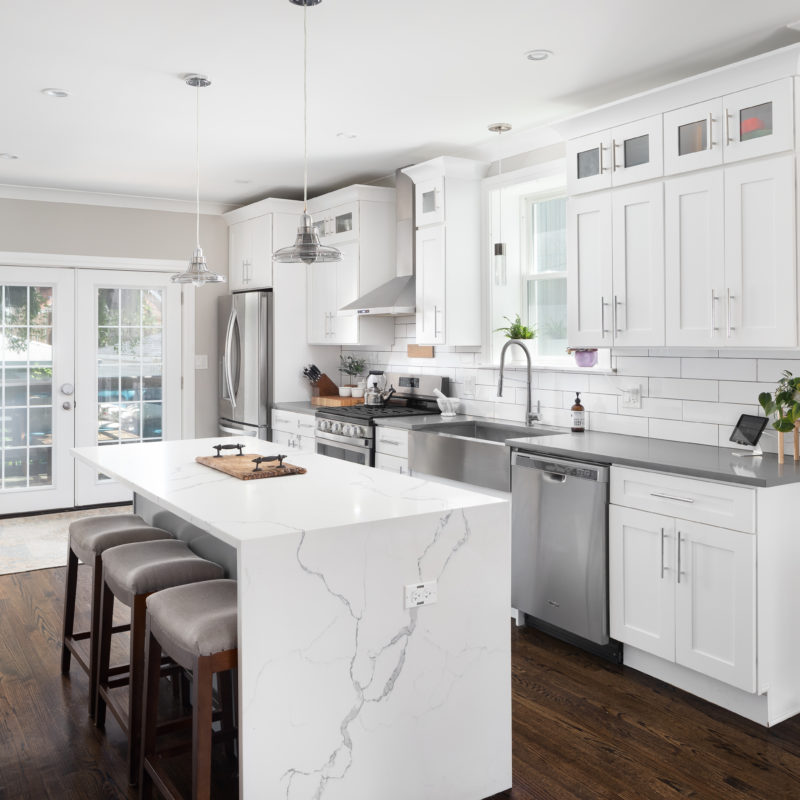 Enhance Your Kitchen With White Quartz Countertops - Onslow Stoneworks INC.